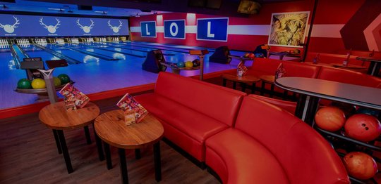 Bowling Alley & Party Venue in North Sacramento | Bowlero